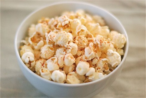 Spiced Popcorn for a Quick Snack {Powernap} - The Naptime Chef